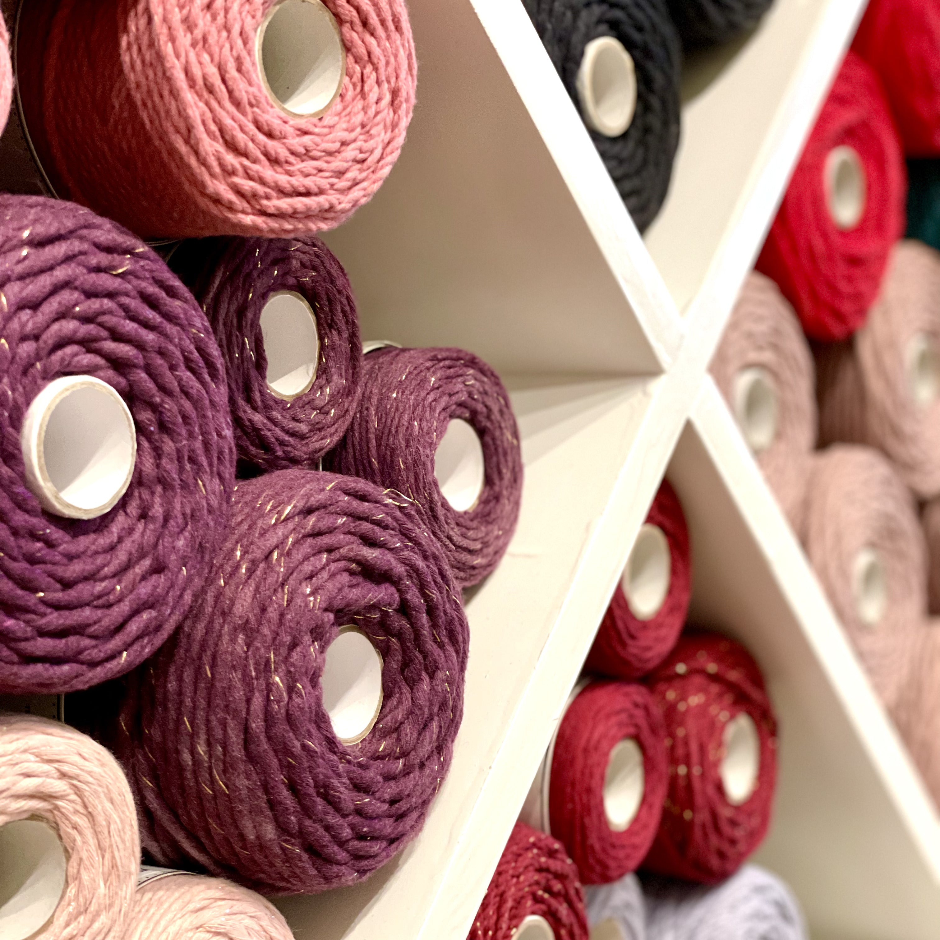 Macrame – Kristy's Fiber Arts